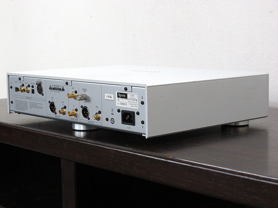 エソテリック ESOTERIC D-07 D/Aコンバーター 元箱付 @22995 / 中古オーディオ買取、販売、通販のショップアフロオーディオ横浜