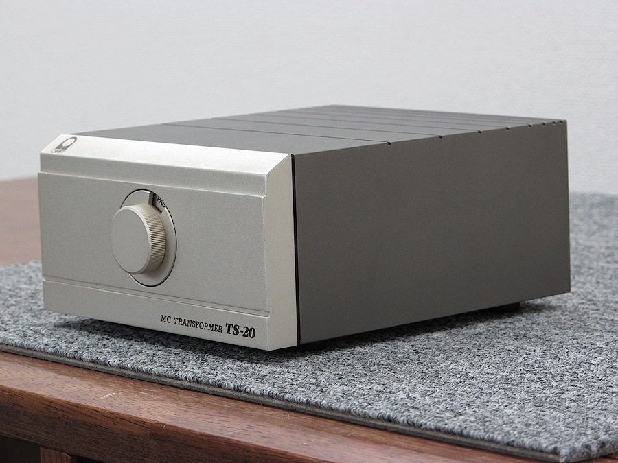 オーディオクラフト AUDIO CRAFT TS-20 昇圧トランス @37666 / 中古オーディオ買取、販売、通販のショップアフロオーディオ横浜
