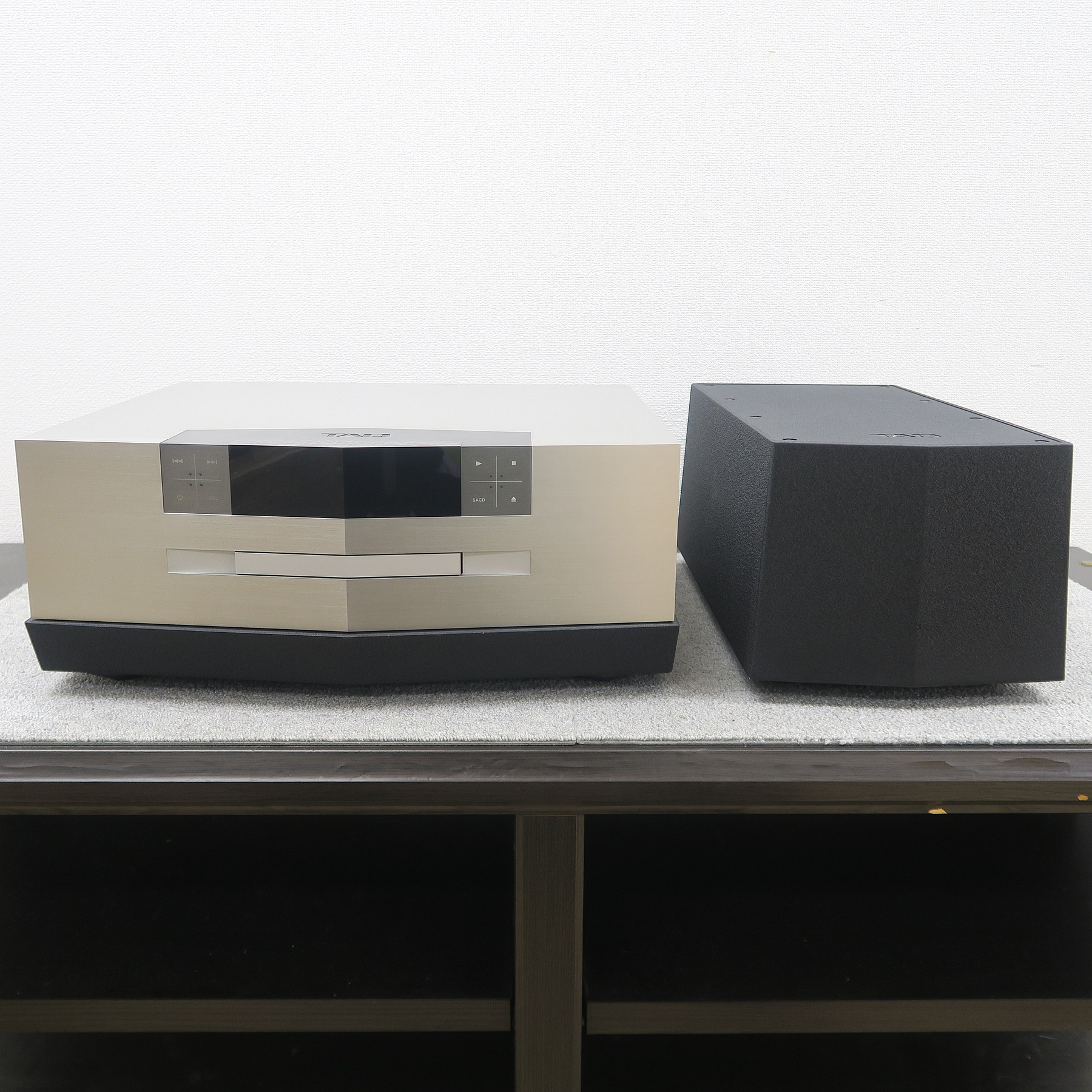 【Aランク】タッド TAD TAD-D600 CDデッキ @54391 / 中古オーディオ買取、販売、通販のショップアフロオーディオ横浜