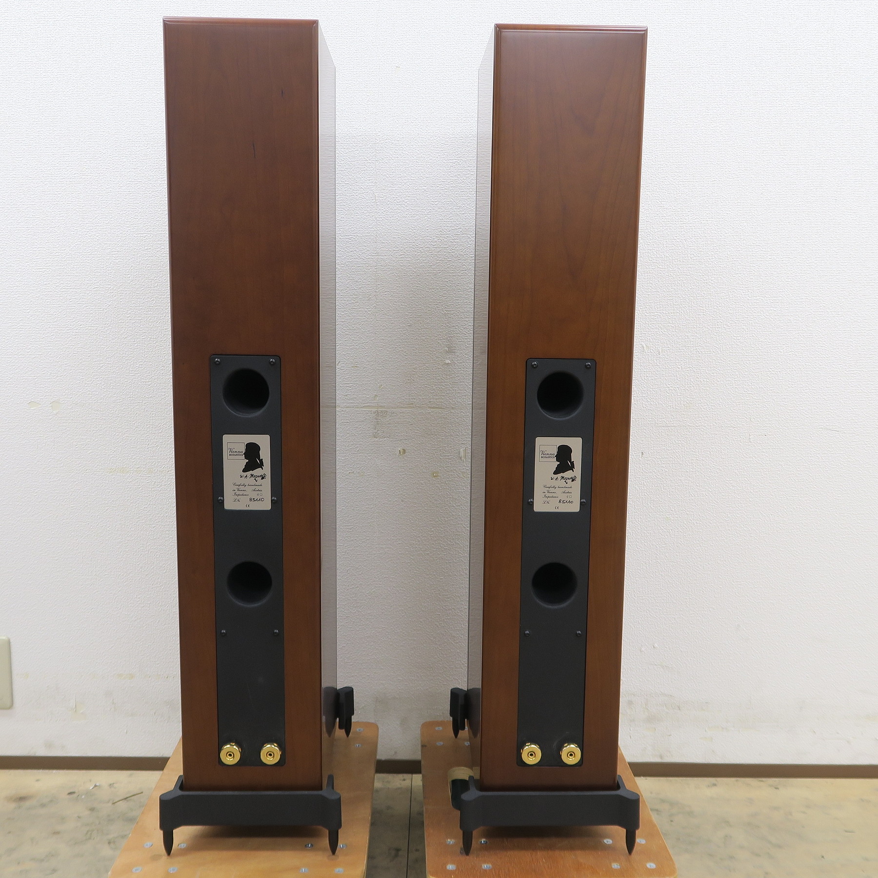 【Aランク】Vienna acoustics Mozart Grand Symphony Edition スピーカー ウィーンアコースティック ...