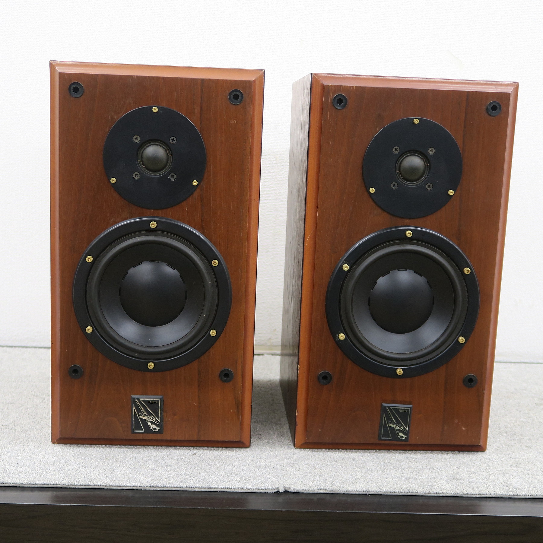 【Cランク】Ruark Acoustics Broadsword スピーカー ルアーク @59035 / 中古オーディオ買取、販売、通販の ...