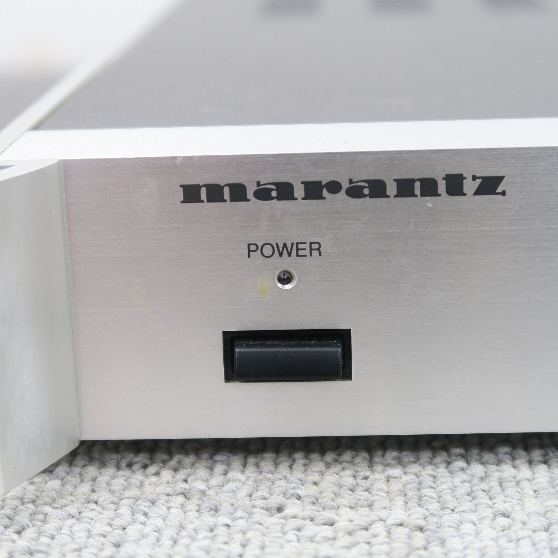 【Cランク】Marantz DA04 パワーアンプ マランツ @59131 / 中古オーディオ買取、販売、通販のショップアフロオーディオ横浜