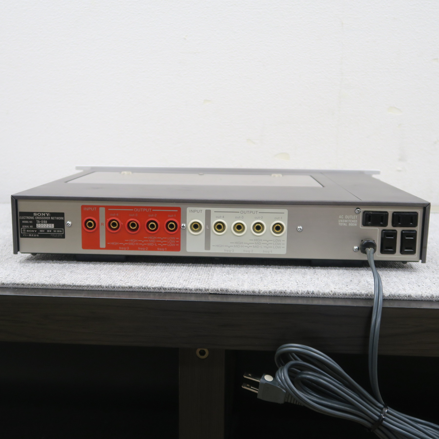 【ジャンク】SONY TA-D88 チャンネルデバイダー ソニー @59207 / 中古オーディオ買取、販売、通販のショップアフロオーディオ横浜